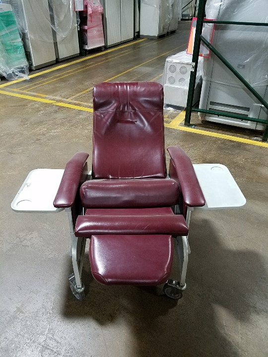 NISR9225 – WINCO PATIENT CHAIR MODEL #655 For Sale
