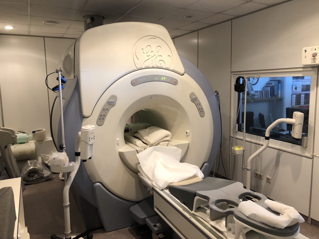 2003-2007 GE SIGNA HDXT 23X For Sale